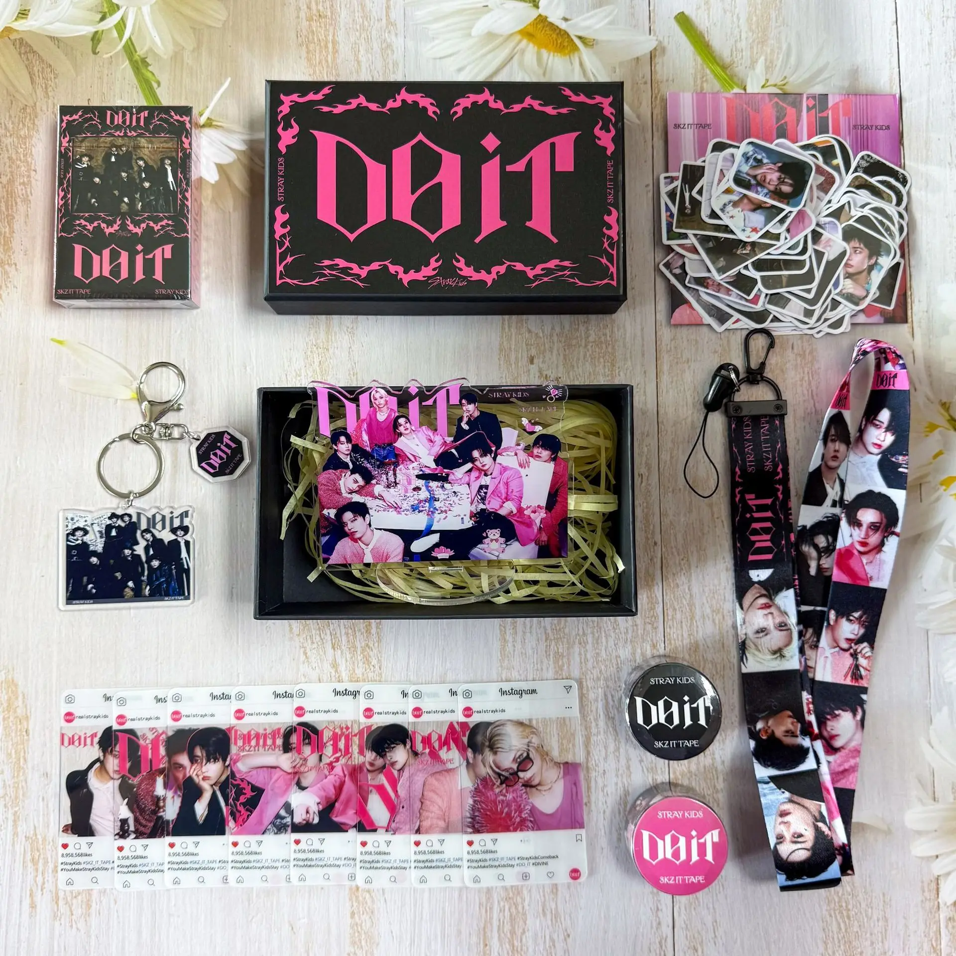 New Skzoo Stray Kids Gift Box Skz Do It Felix Peripheral Set Keychain ...