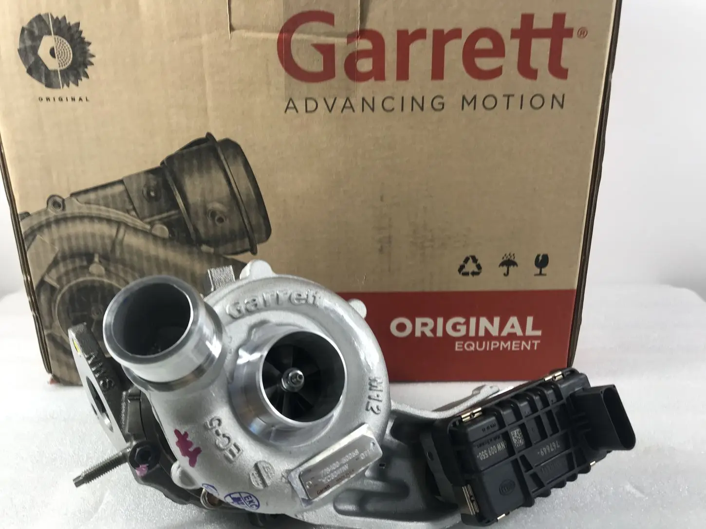 Discovery-4-2010-1012-range-rover-sport-3-0t-motor-diesel ...