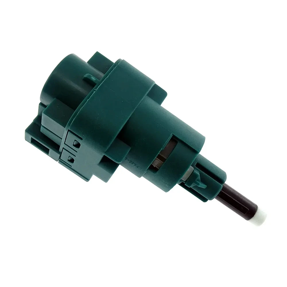 Brake Light Stop Switch 4 Pin For VW Bora Golf Mk4 Jetta Caddy Sharan ...