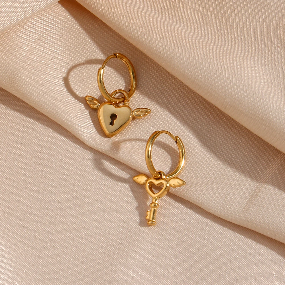 2022-New-Asymmetrical-Angel-Cupid-Heart-Lock-and-Key-Charm-Small ...