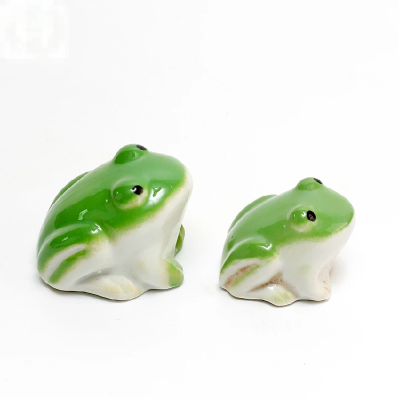Creative-blue-and-white-underglaze-color-green-glaze-ceramic-frog ...