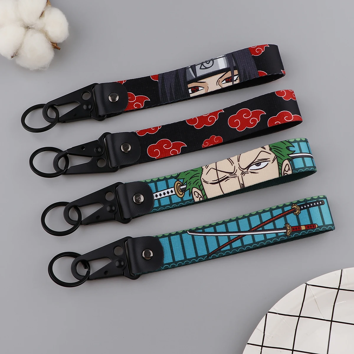 NARUTO Key Chain ONE PIECE Keychain Keyrings For Car Motorcycle Pendant ...
