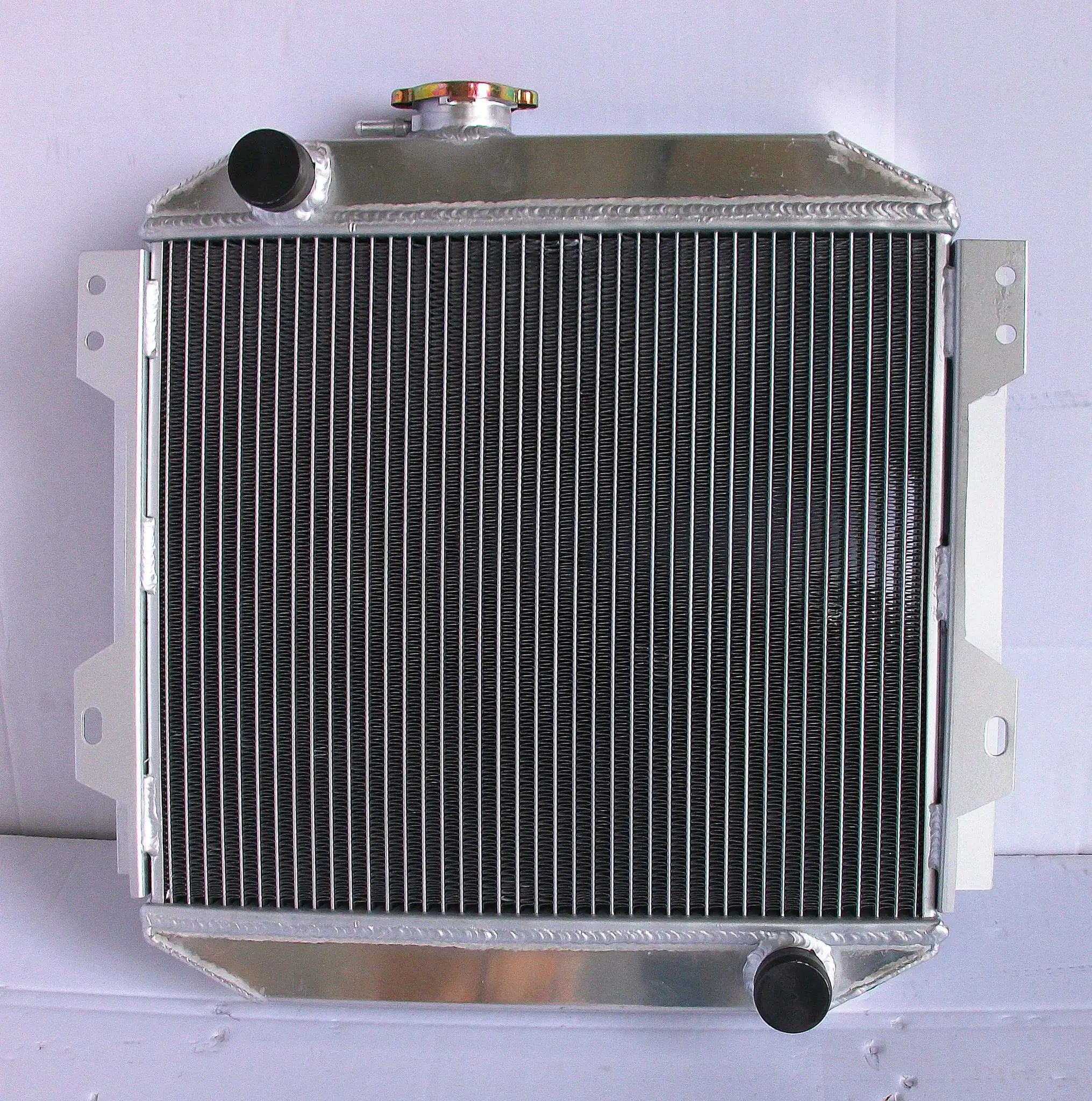 Aluminium Radiator For 1962-1965 Ford Capri MK1 MK2 MK3 Kent 1.3L 1.6L ...