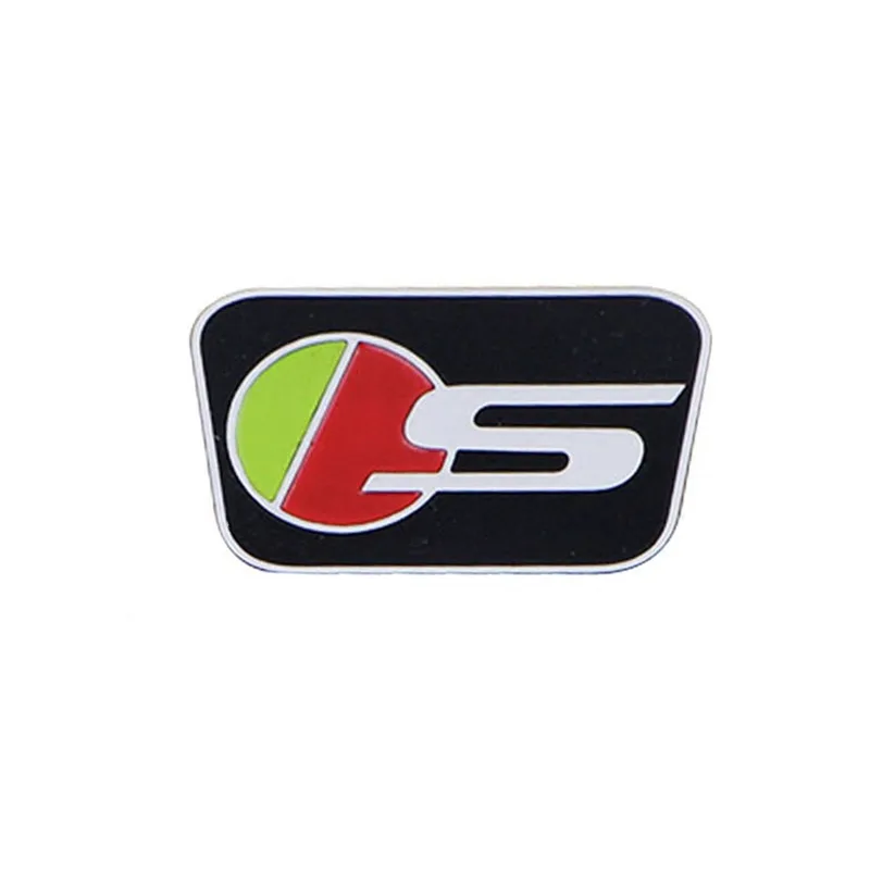 Bmw Badge Red New Round 'R' Boot Badge For Jaguar - Red/Green/Black ...