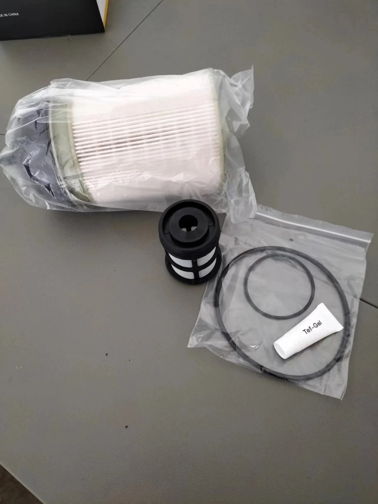 Inser-o-do-filtro-do-combust-vel-do-caminh-o-Ben-A4730901451 ...