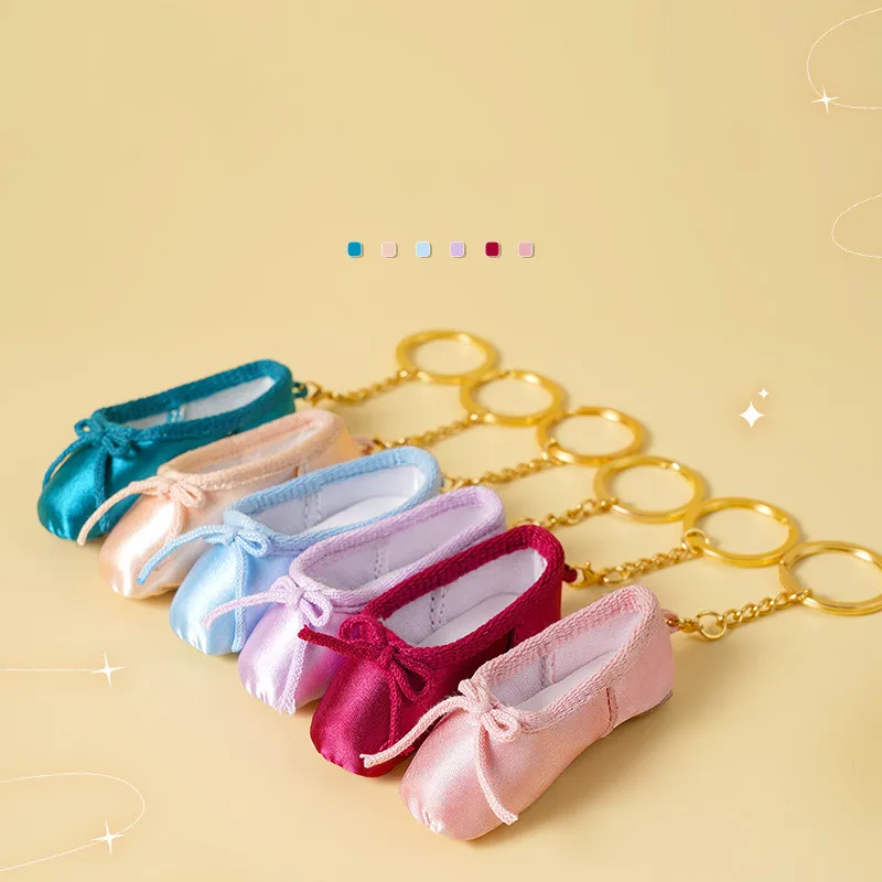 Handmade Mini Satin Pointe Shoes Keyring Ballet Shoe Cute Keychain ...