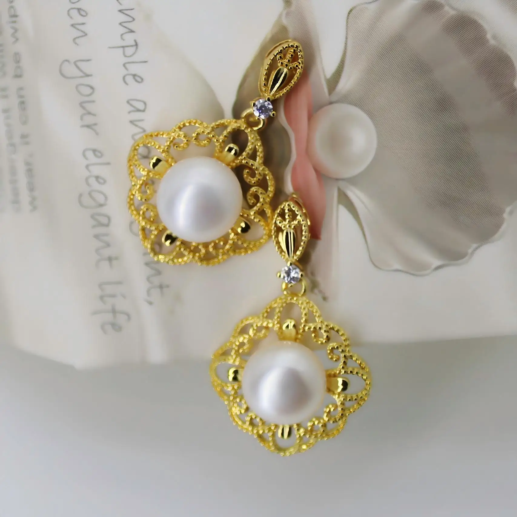 Retro Lace Hollow Pearl Earrings 9-9.5mm 5A White Freshwater Pearl High ...