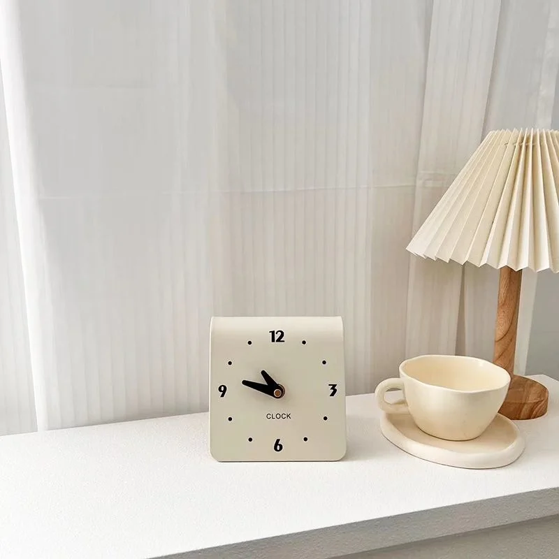 Nordic-Cream-Table-Clock-Vintage-Alarm-Clock-Bedside-Silent-Clock-Watch ...
