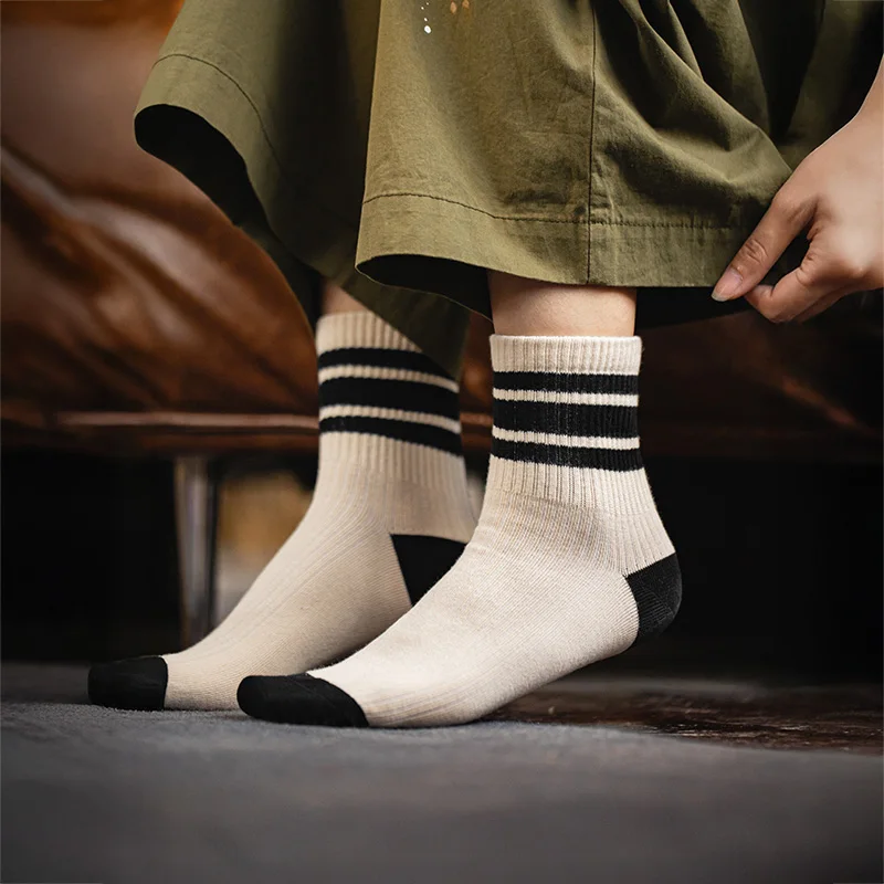Maden 4 Pairs Women's Vintage Stripe Knit Crew Socks Breathable ...
