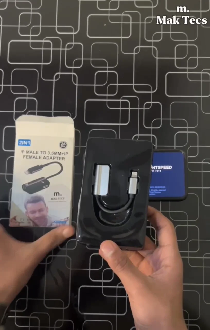 MAK TEC Lightning to 3.5mm 2 in 1 Earphone Audio Adapter without ...