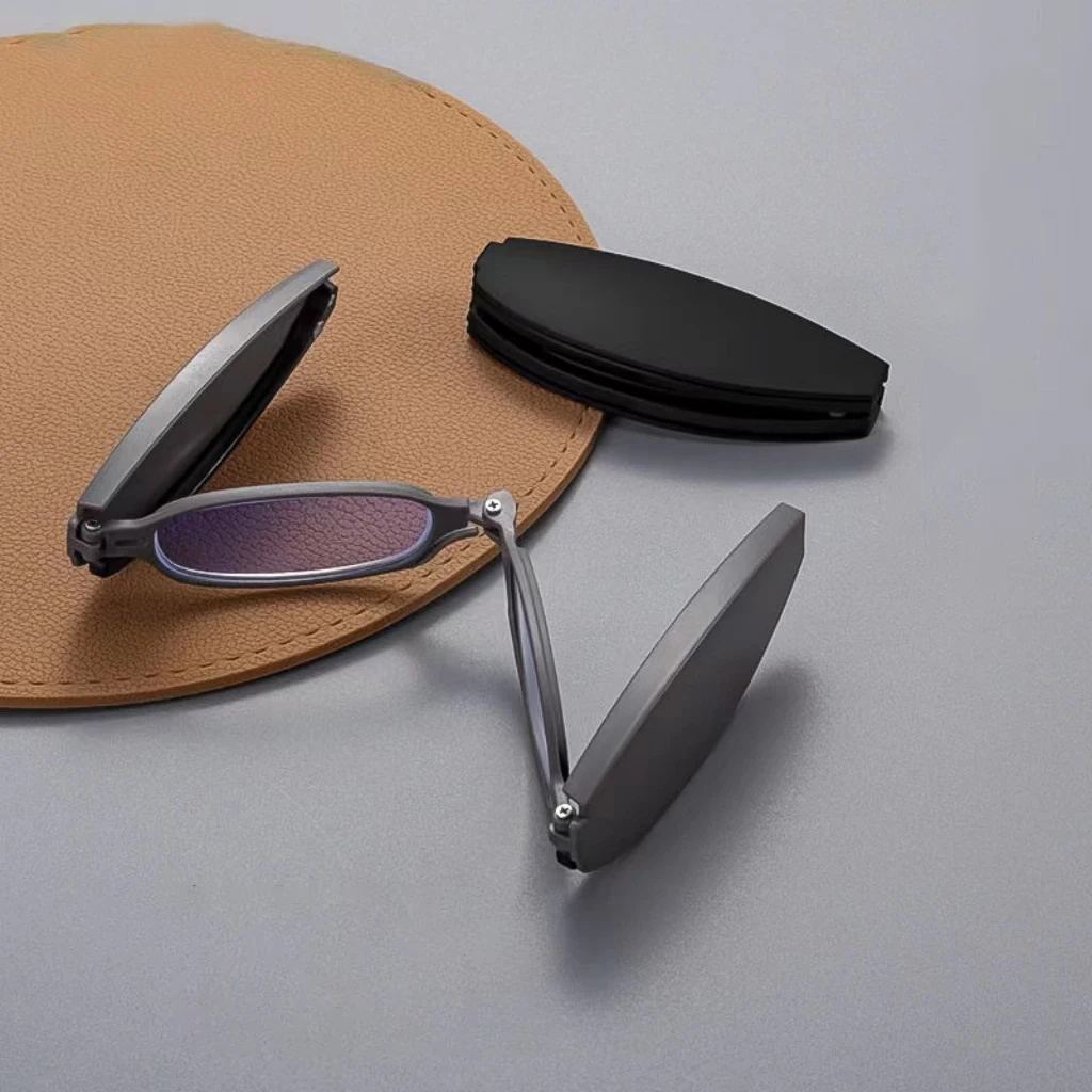 1pcs-Portable-Reading-Glasses-Men-Women-Folding-Business-Presbyopia ...