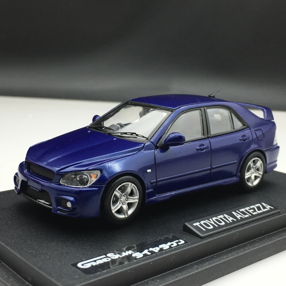 Die-cast 1/43 Scale Simulation Alloy Static Model Toyota Altezza Sedan ...