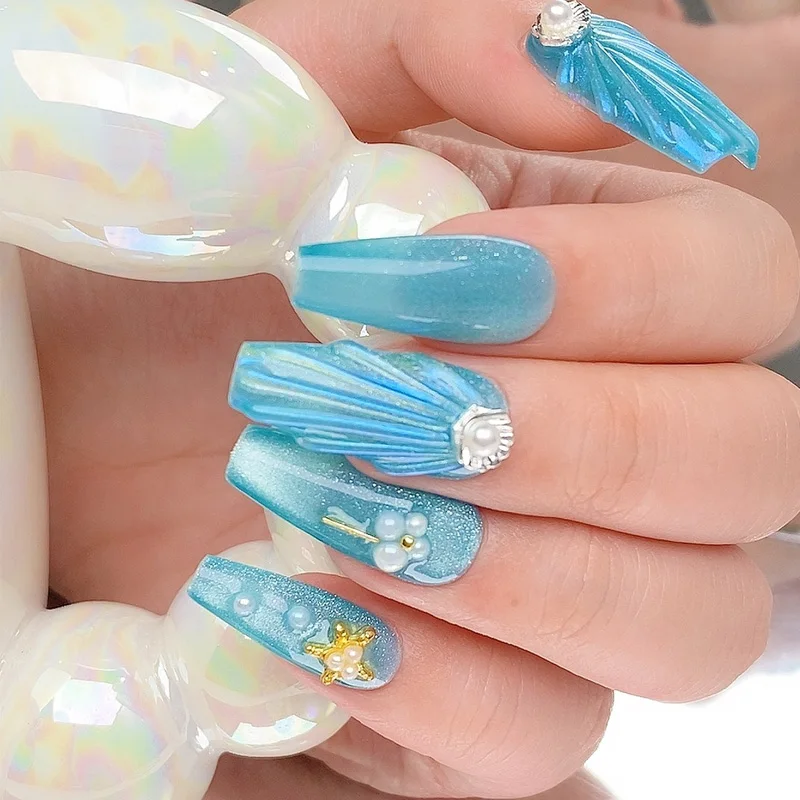 Ocean Themed Nail Art