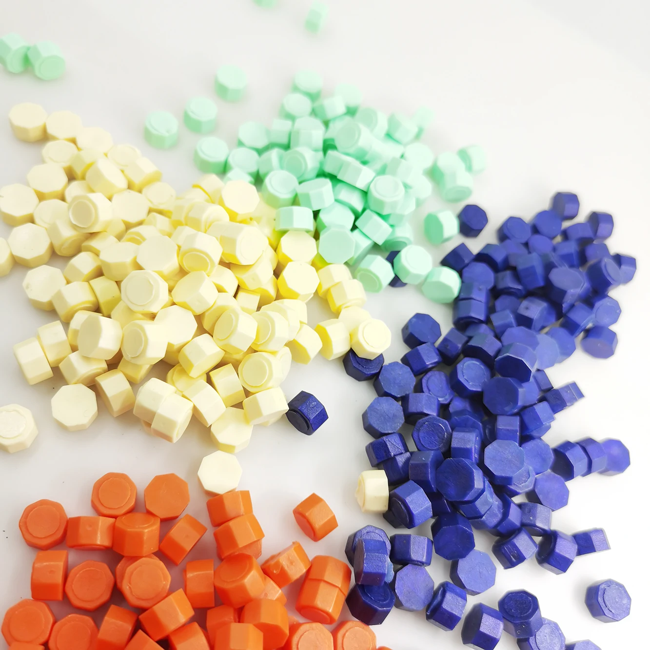 NEW-vintage-sealing-wax-tablet-pill-beads-granule-grain-strip-sticks ...