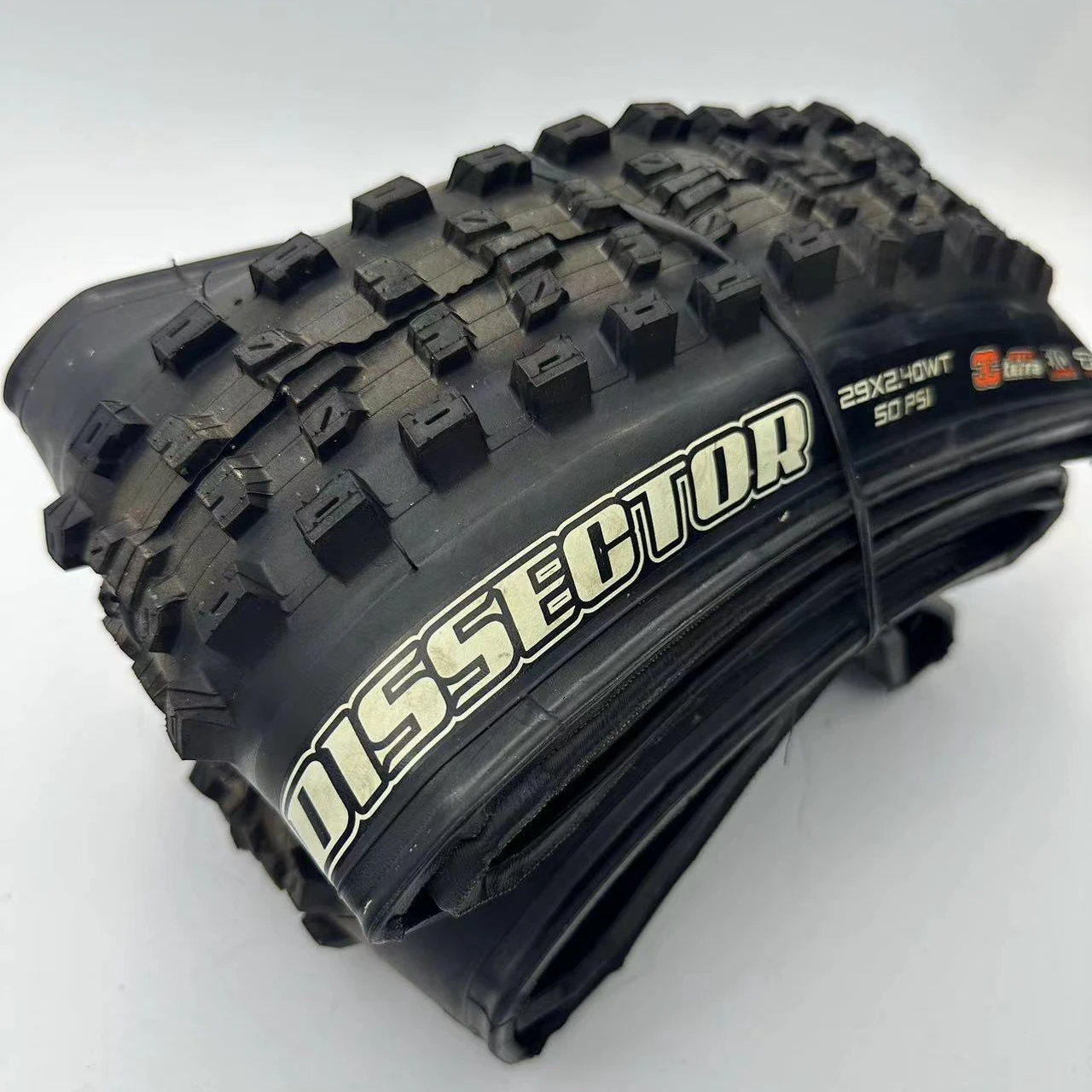 MAXXIS-Dissector-MTB-Mountain-Bike-Tire-29-2-4WT-3C-50PSI-Maxx-Terra ...