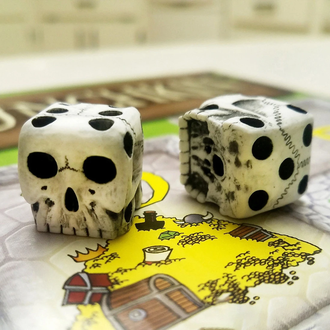 1pc-Creative-Skeleton-Dice-Scary-Novelty-Skull-Bone-Resin-Dice-Six ...