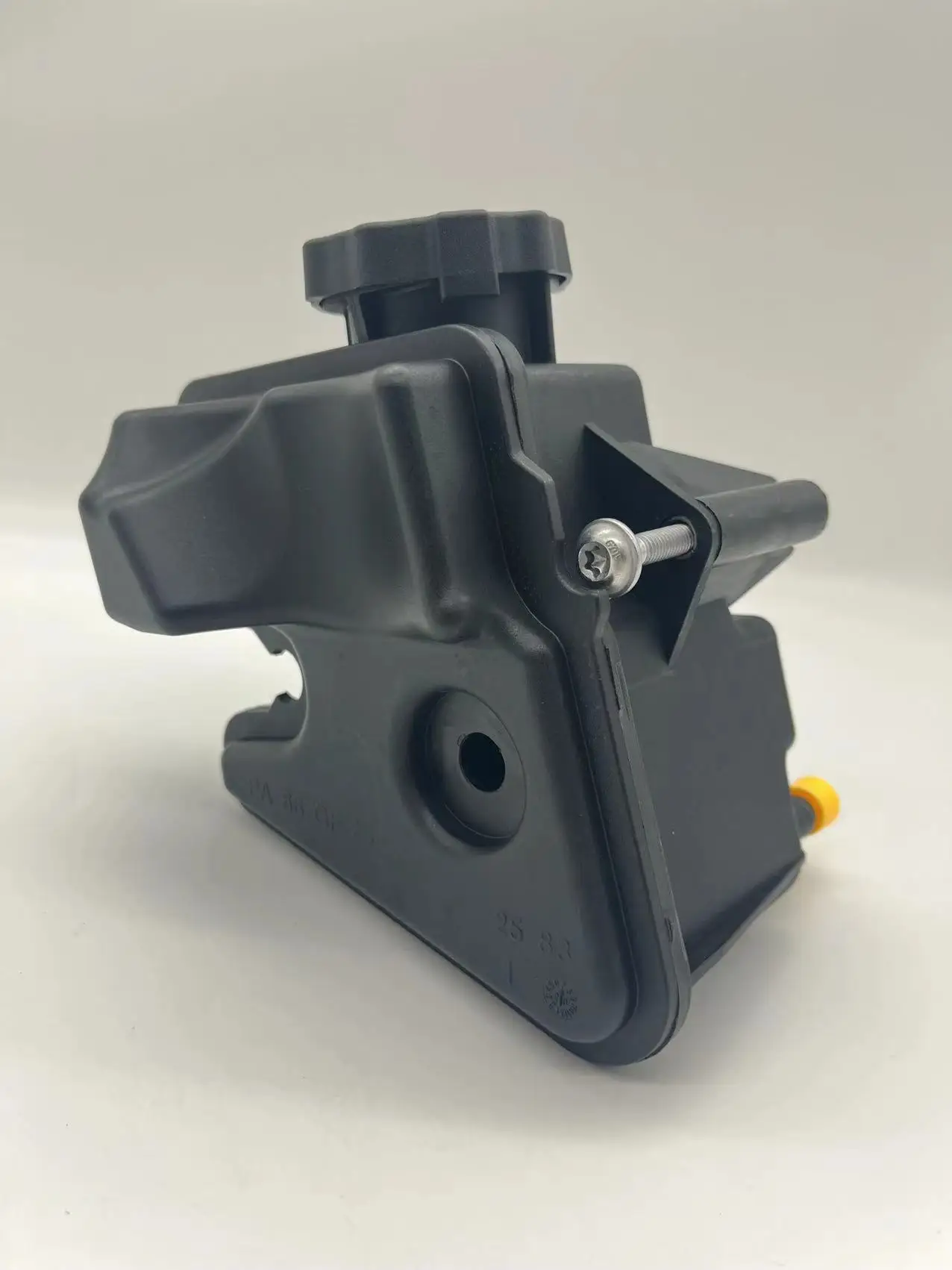 Oem;a0004602583 Suitable For Mercedes Benz Power Steering Pump Oil ...