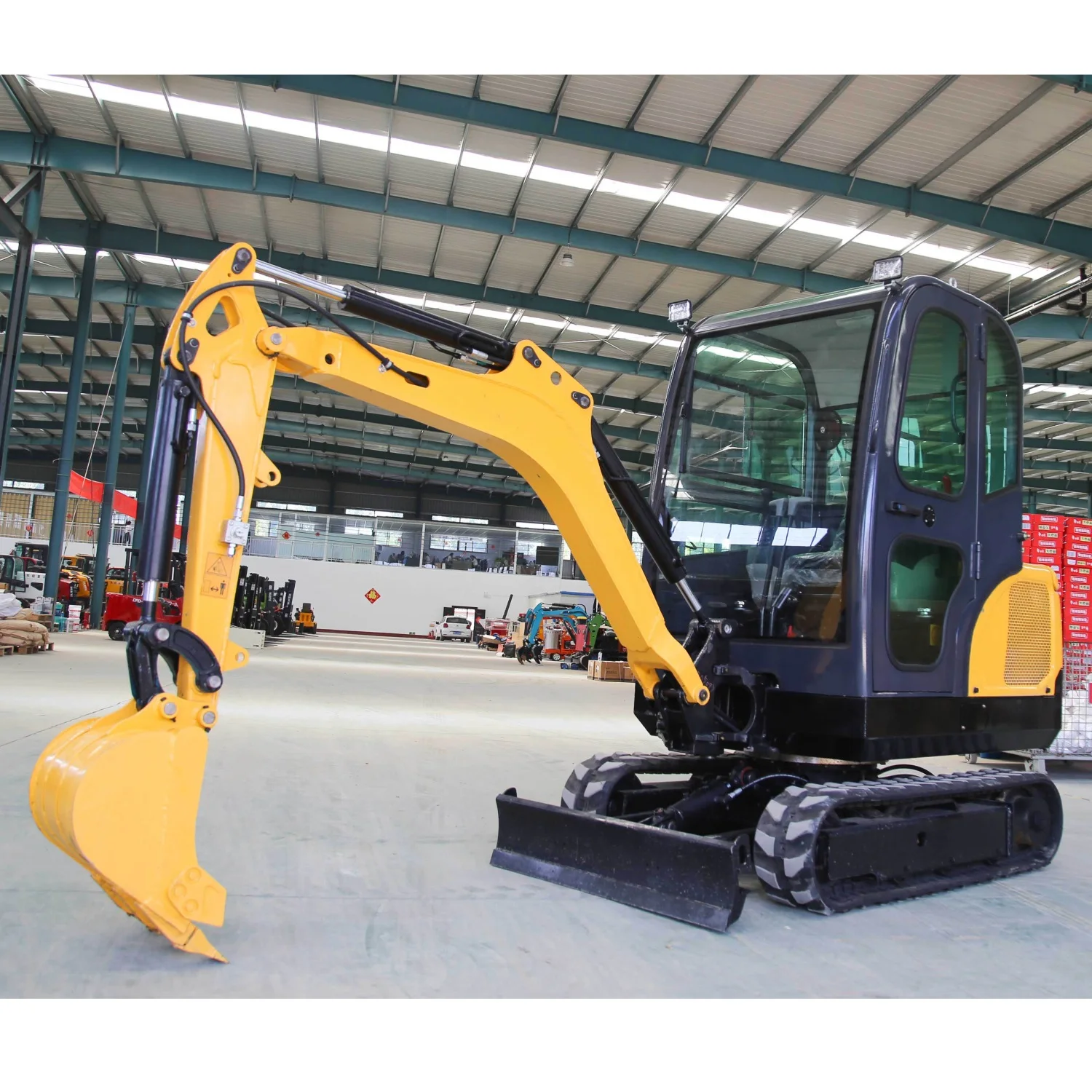 Mini-Pelle-Hydraulique-Excavator-De-Chantier-Bagger-2Ton-Small-Digger ...