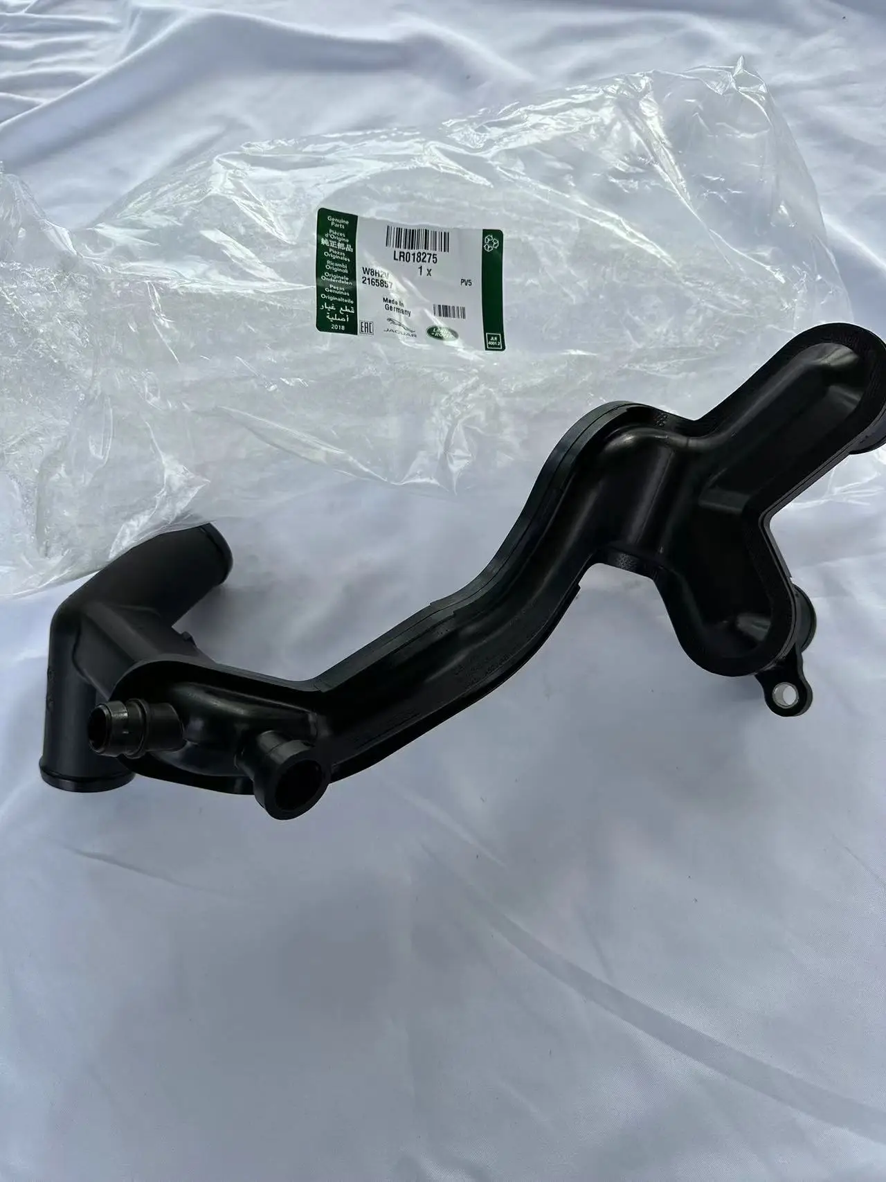 5-0-LV8-thermostat-tube-for-the-Land-Rover-Discovery-LR4-Range-Rover ...