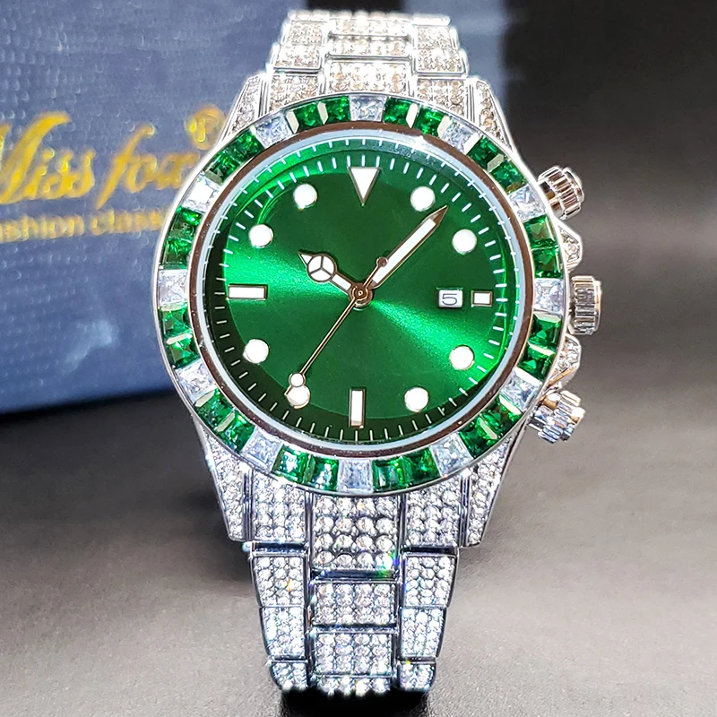 Homem-rel-gio-com-diamante-verde-neg-cios-cl-ssico-gota-gelo-fora ...