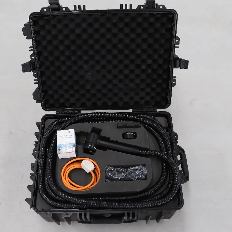 Handheld-Laser-Cleaning-System-Portable-Metal-Laser-Derusting-and ...