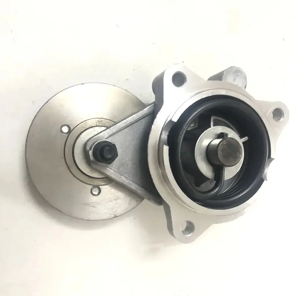 New-Belt-Tensioner-Pulley-04152510-0415-2510-For-Deutz-F4L912-F3L912 ...