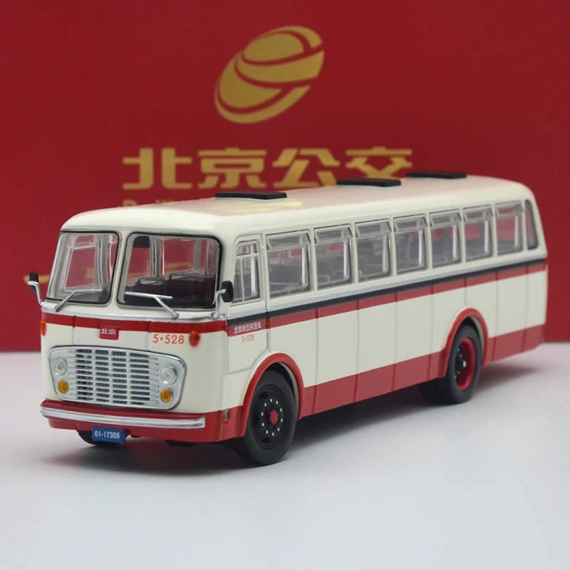 Diecast 1/64 Scale Beijing BK651 Bus 1965 Metal Alloy Car Model Collection Nostalgic Ornament ...