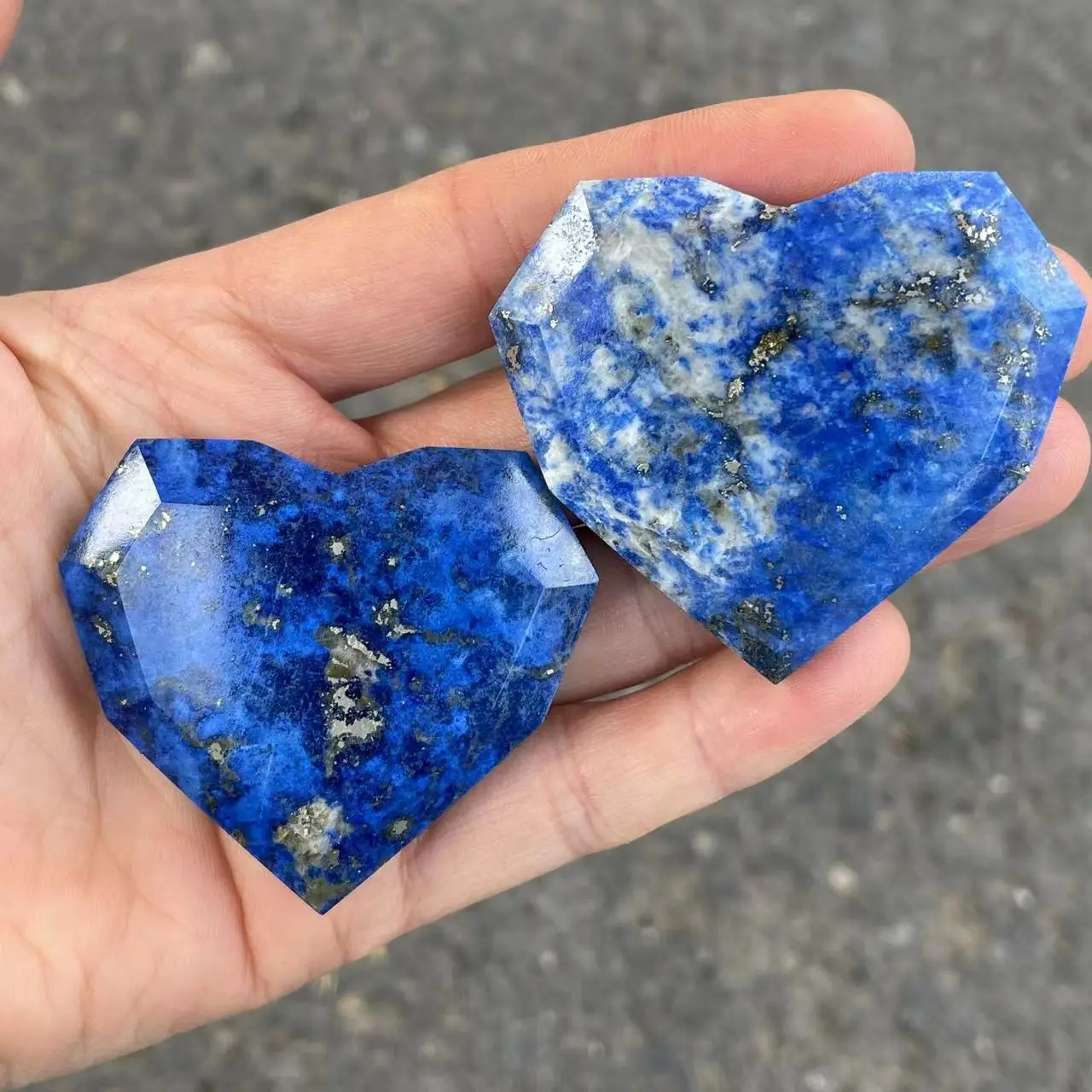 wholesale-Natural-Stone-Hand-Carved-Three-Dimensional-Heart-Shape-Clear-Quartz-Amethyst-Lapis ...