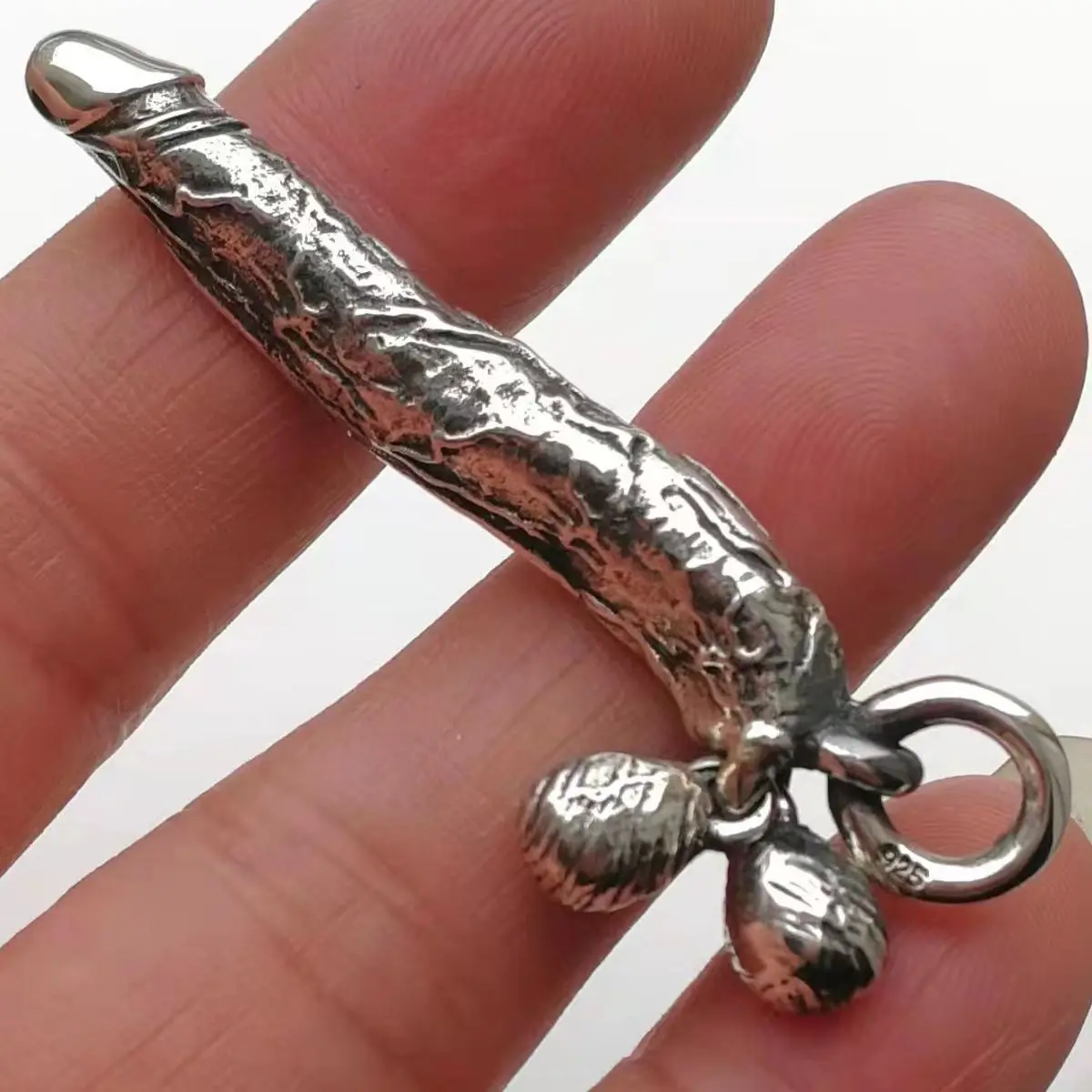 Phallus-Necklace-Penis-Pendant-Male-Genitalia-Jewelry.jpg