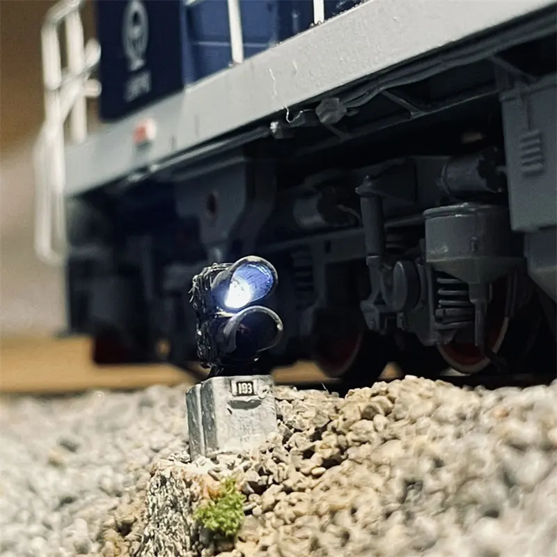 1-2 Years HO Model Railroad Lamps & Lights 1 Pcs HO Scale 1:87 LEDs ...