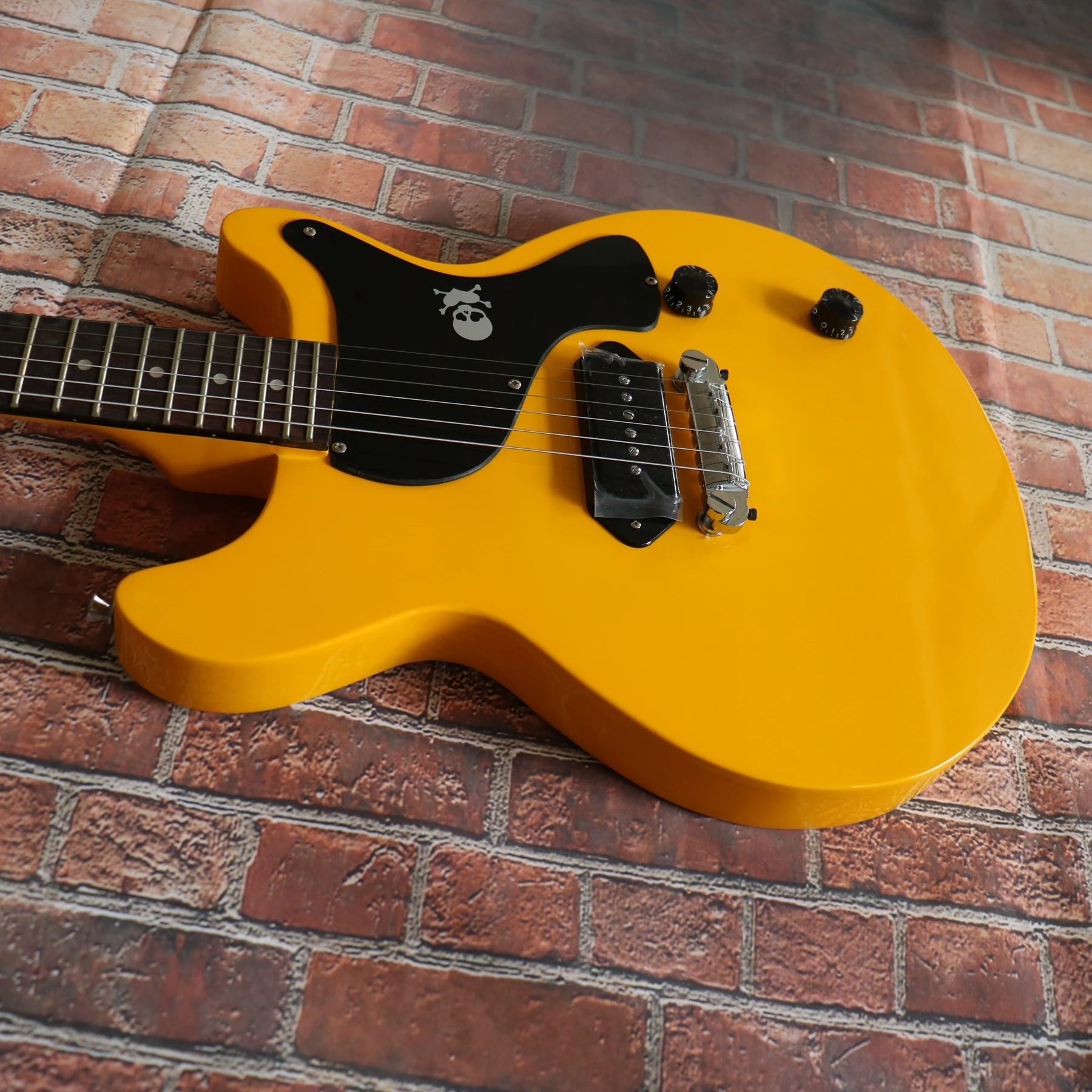 Orange Electric Guitars