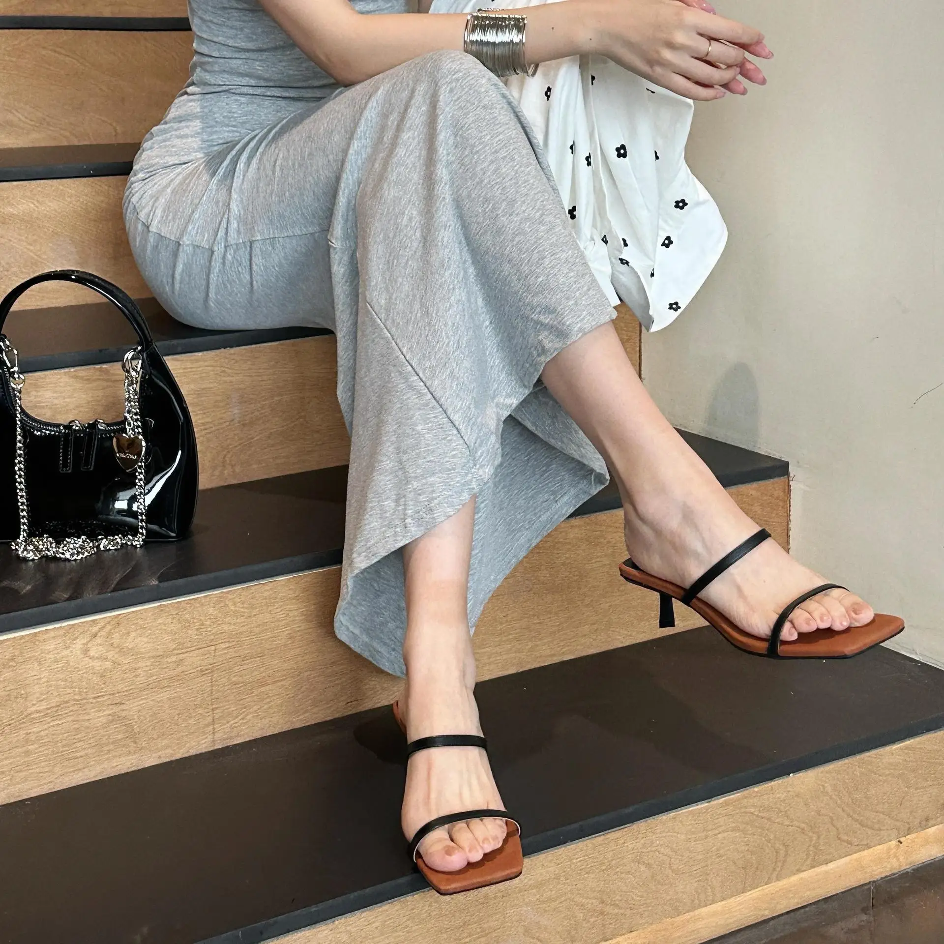 French-High-quality-Sandals-and-Slippers-for-Women-Wear-in-Summer-in ...