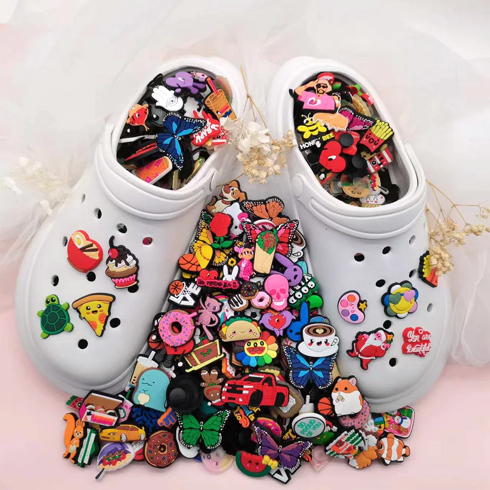 20-40-80-100-Pcs-Wholesale-Random-PVC-Croc-Charms-Cute-Cartoon-Milk-Tea ...