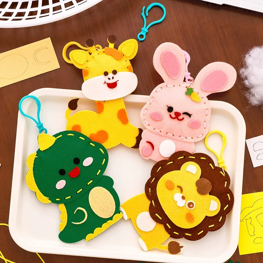 4Pc Cartoon Animal Rabbit Dinosaur DIY Non Woven Keychain Sewing Kit ...