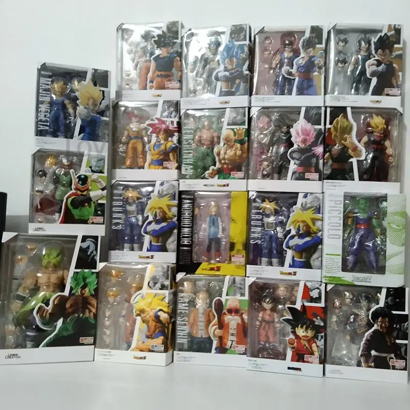 SHF-Dragon-Ball-Z-Borly-Son-Goku-Tenshinhan-Piccolo-Master-Roshi-Jiren ...
