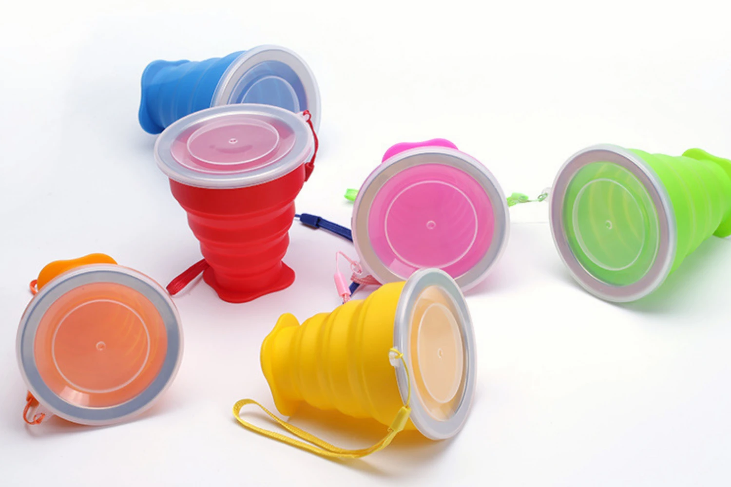 Outdoor-Camping-Portable-Folding-Cup-Silicone-Retractable-Water-Cup ...