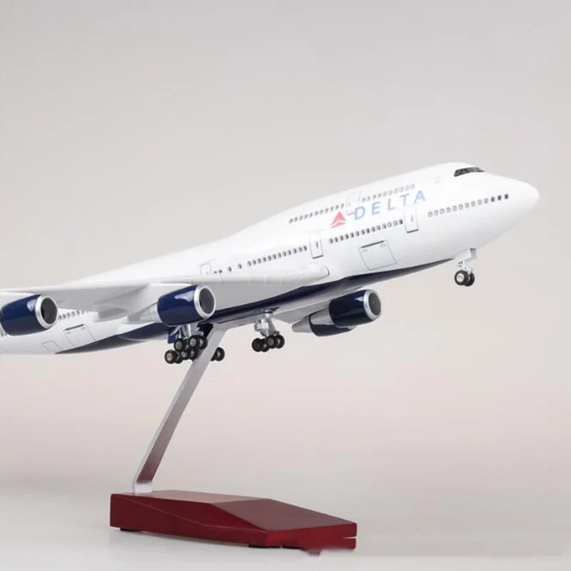 1-150-Scale-47cm-Airplane-B747-Aircraft-DELTA-Airline-Model-W-Light-and ...