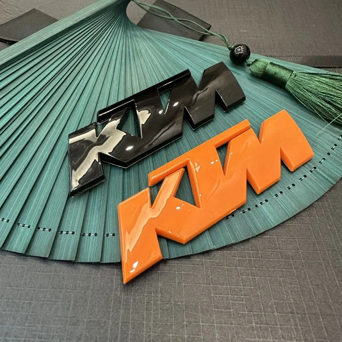 Fashion Motorcycle Sticker Styling Plastics 3D Letter Logo Emblem For ...