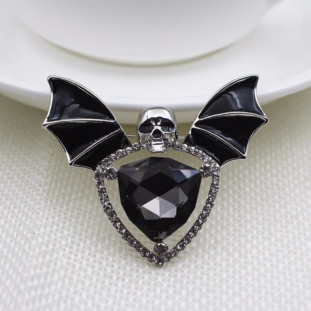Trendy-Halloween-Gothic-Punk-Style-Fashion-Brooches-3D-Bat-Girl-Fashion ...