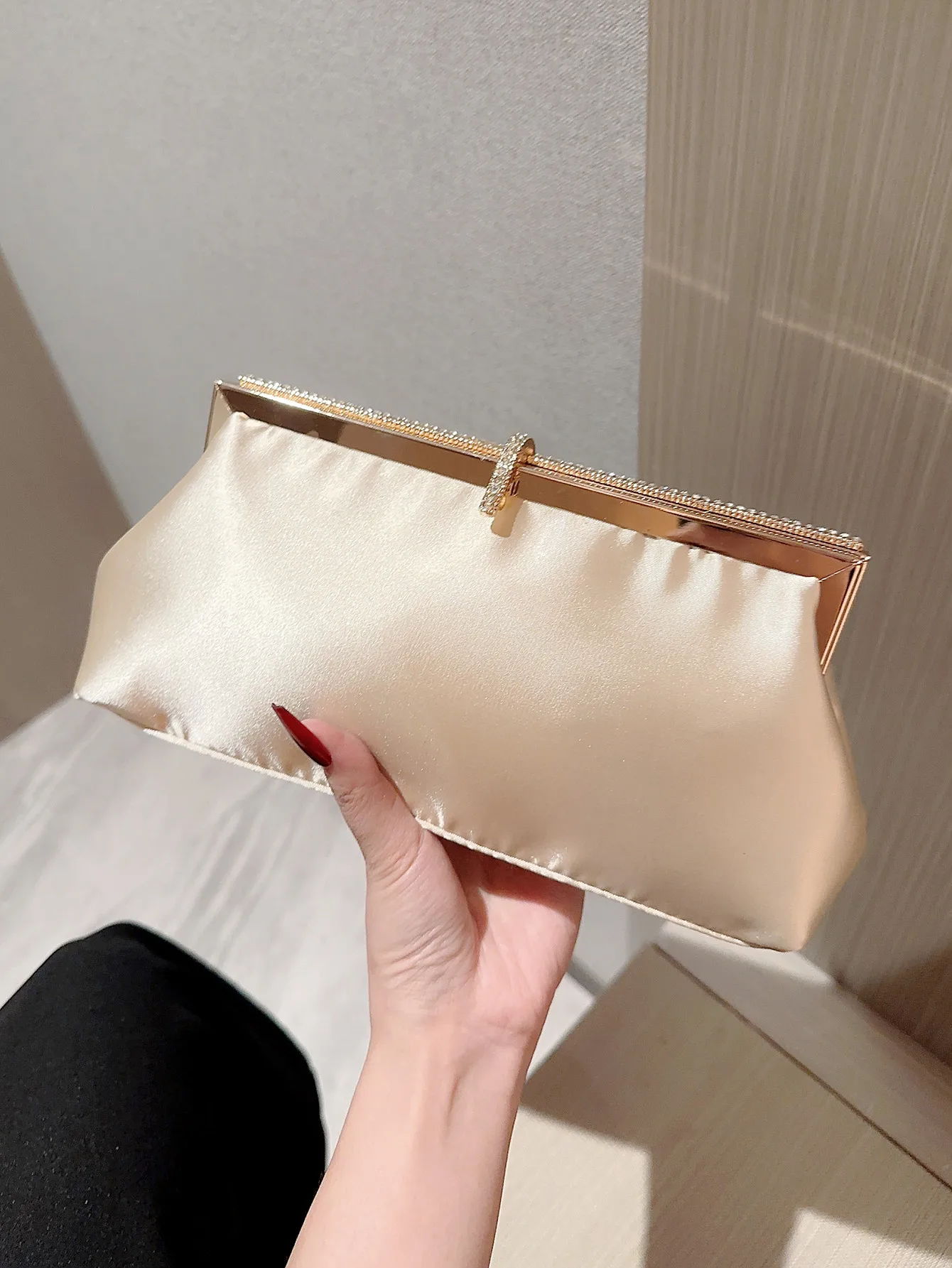 2023-New-Women-Silk-Evening-Bags-Banquet-Diamond-Clutch-Wallets-Bling-Diamond-Hasp-Purse-With ...