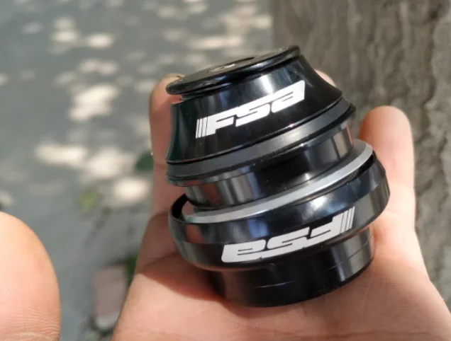 1set-for-GIANT-FSA-Overdrive-MTB-Bike-Tapered-Headset-1-1-8-to-1-1-2.png