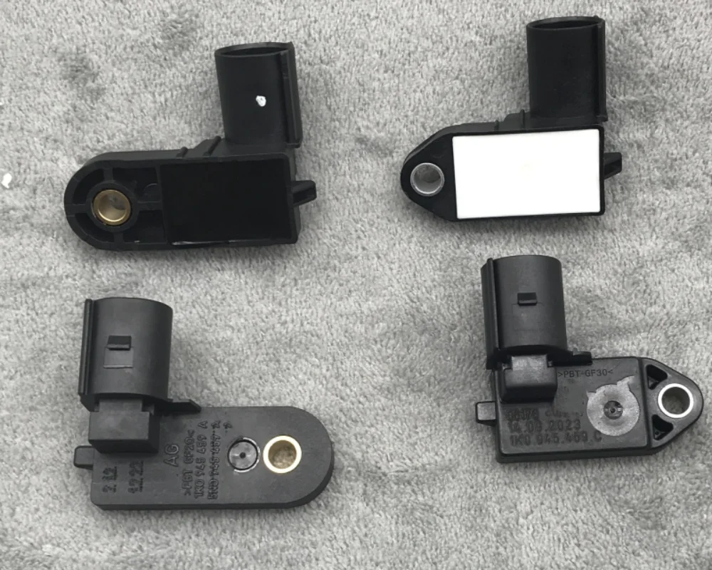 5G0-698-459-Brake-Light-Switch-1K0945459A-for-VW-Audi-Seat-Skoda-Amarok ...