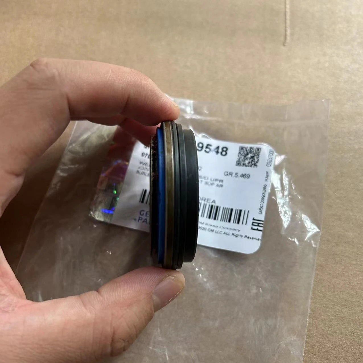 For Buick Enclave 3.6 Chevrolet Captiva Original Rear Axle Oil Seal ...