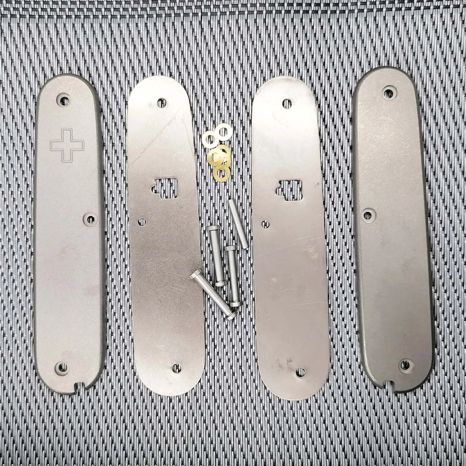 Custom-Made-Titanium-Alloy-Scale-Without-Corkscrew-Cut-Out-for-91mm ...