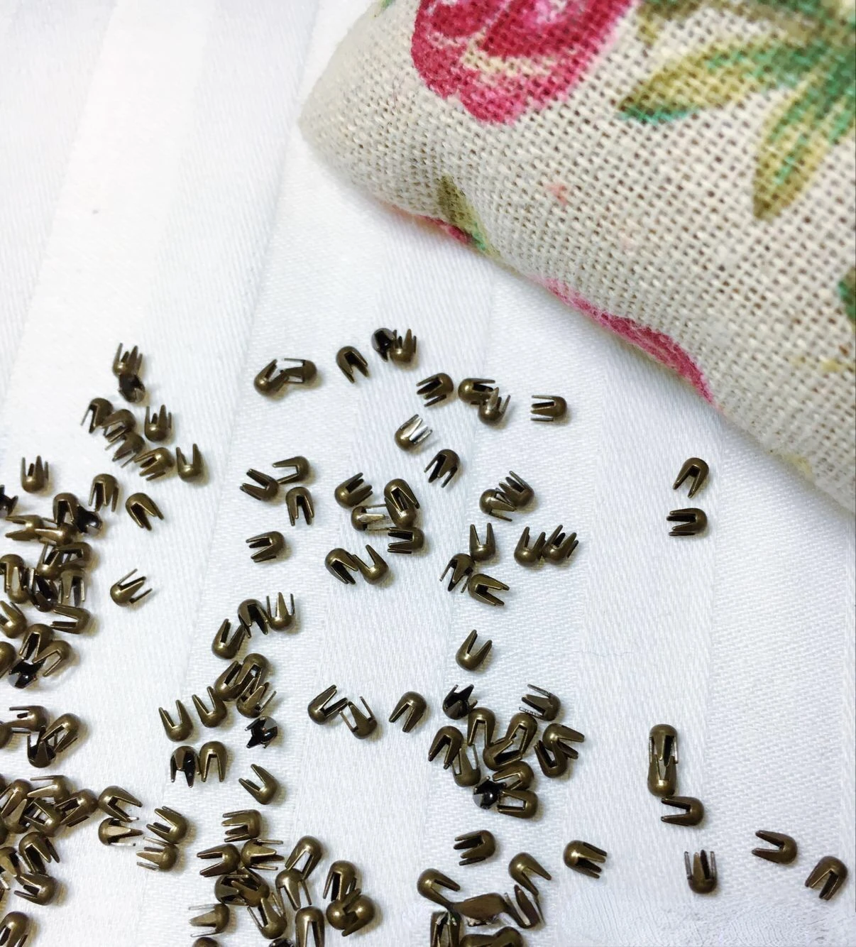 100Pcs-2mm-Mini-Garment-Rivets-For-DIY-Doll-Clothes-Bag-Handmade ...