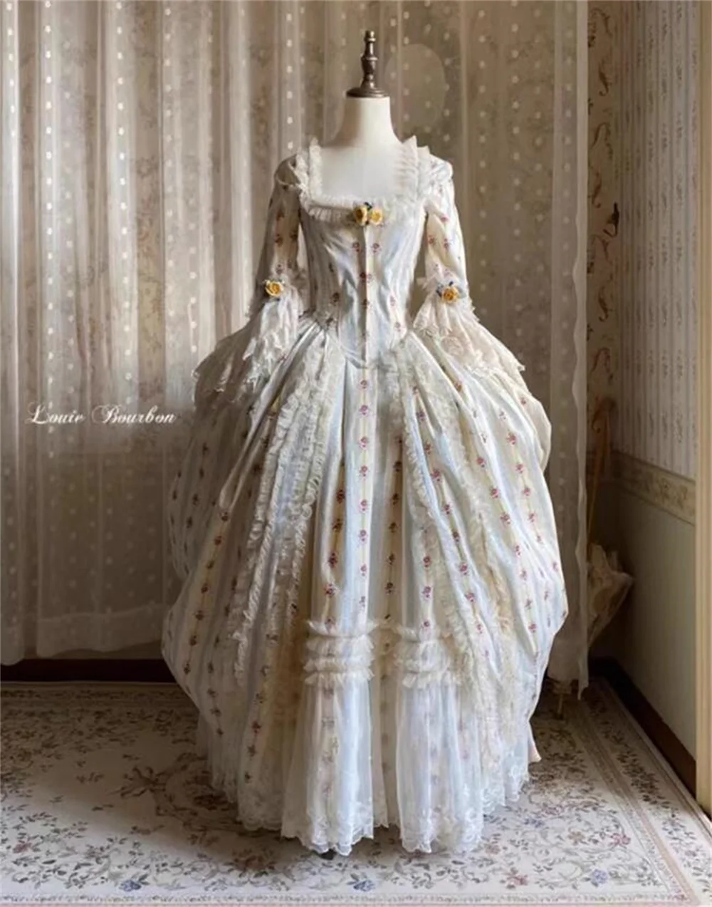Robe-A-La-Francaise-18th-Century-Georgian-Dress-Robe-De-Bal-Rococo ...