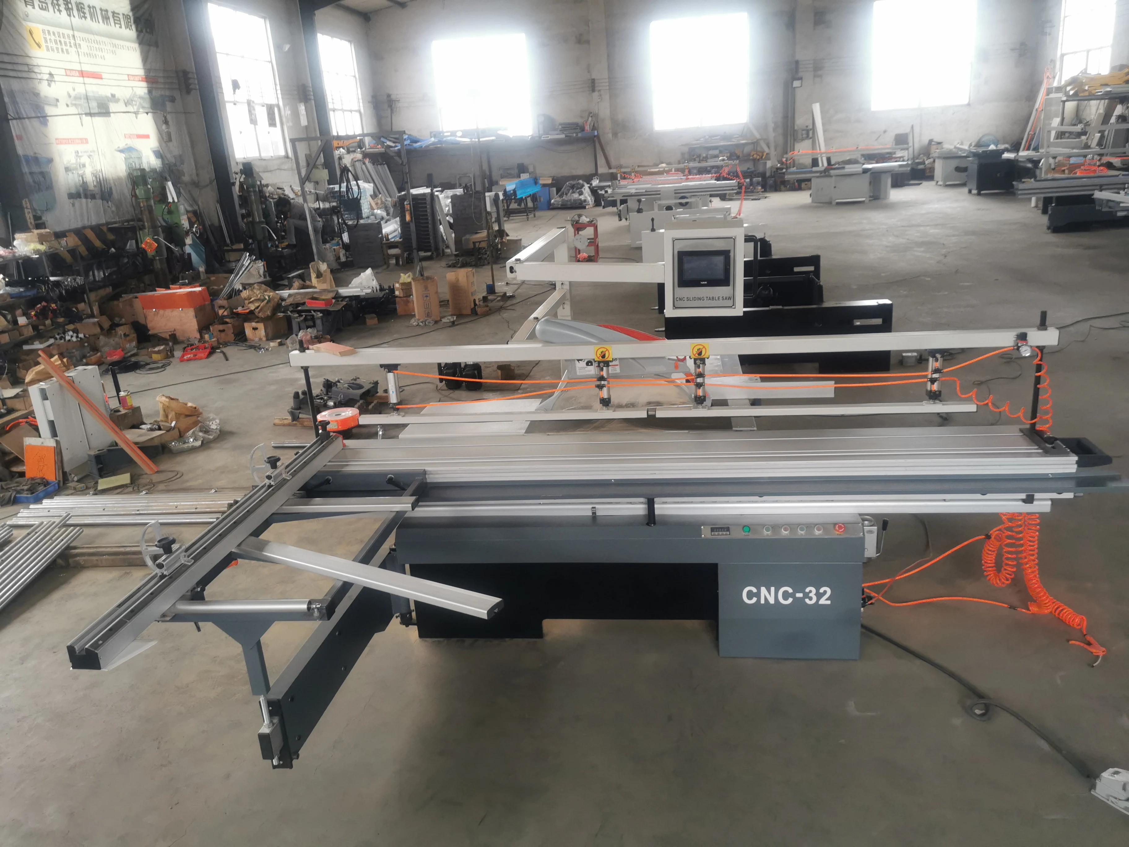 fully-automatically-Woodworking-Cutting-Precision-Table-Portable-Panel ...