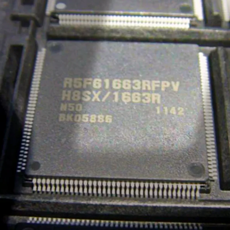 1pcs-New-R5F61663FPV-R5F61663RFPV-QFP-144-Microcontroller-chip.jpg