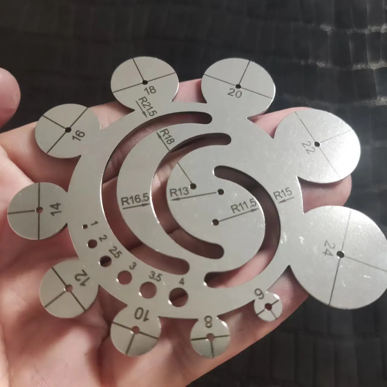 1Pcs-DIY-Round-Leather-Cutting-Tools-Metal-Corner-Cutting-Ruler-Circle ...