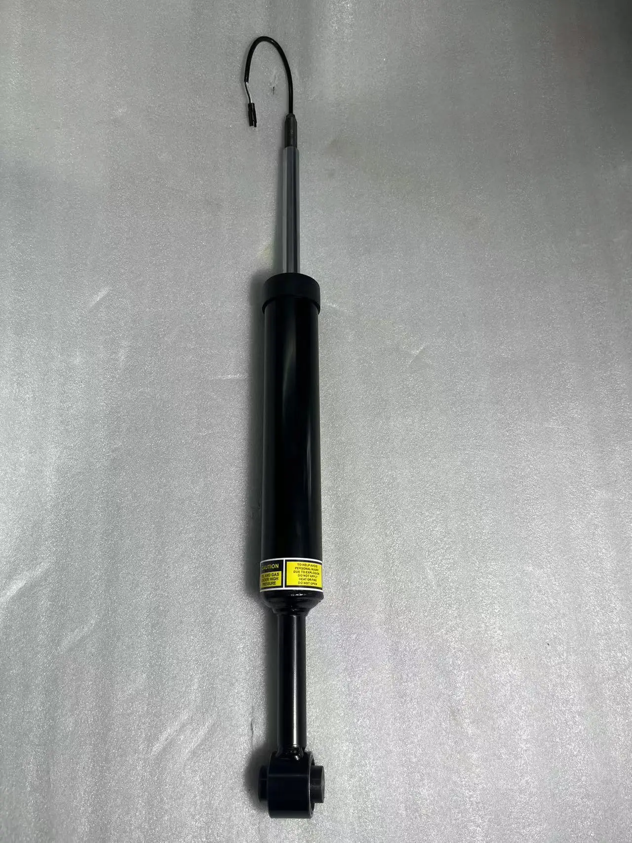 Rear-Shock-Absorbers-Sruts-Fit-Maserati-Quattroporte-Ghibli-M156-14-19 ...